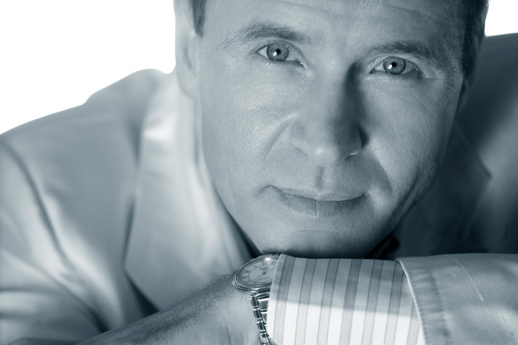 Emanuel revela que lhe transformaram vida num inferno